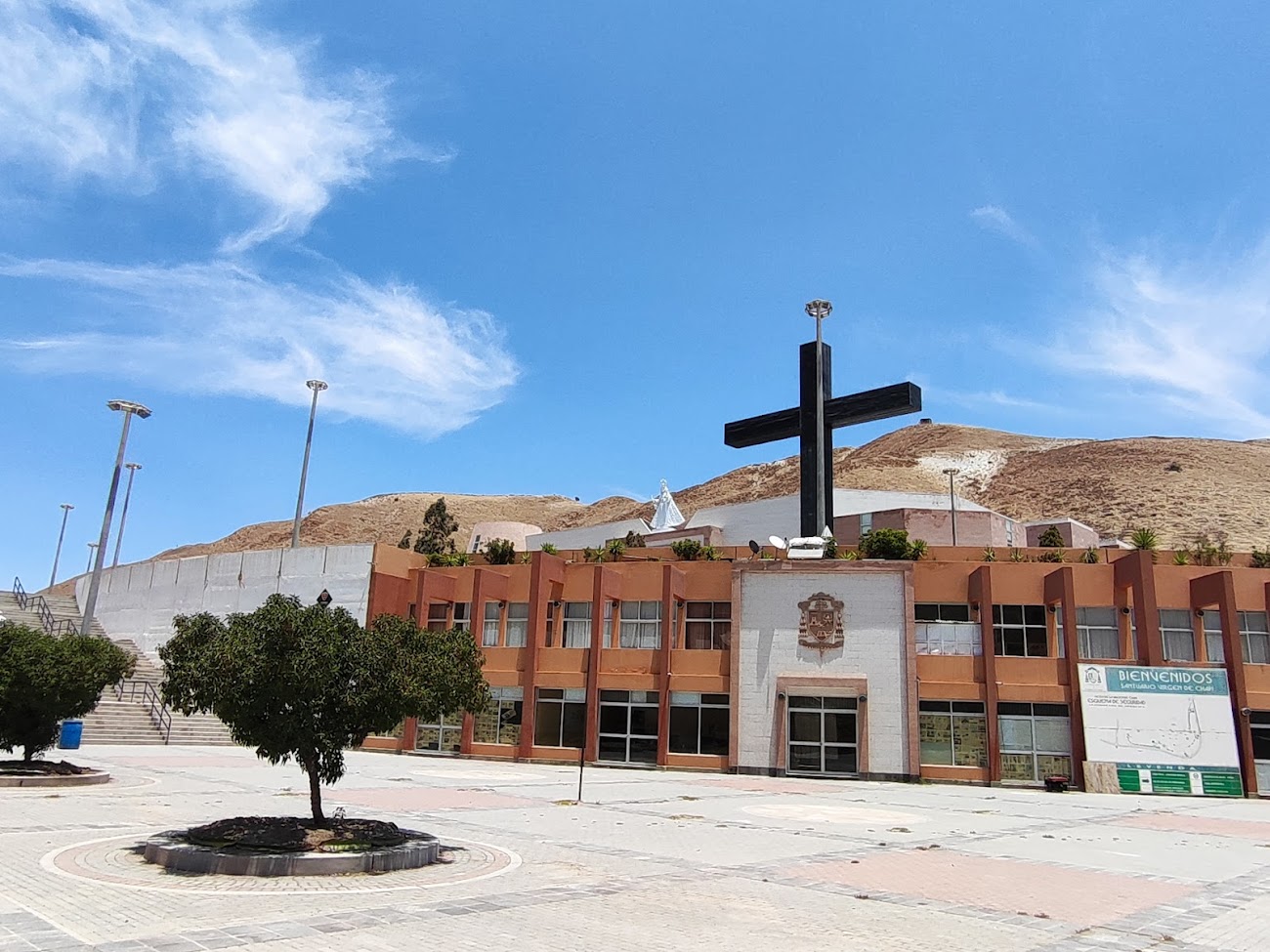 🌄 Santuario de la Virgen de Chapi: Un Destino de Fe y Tradición en el ...