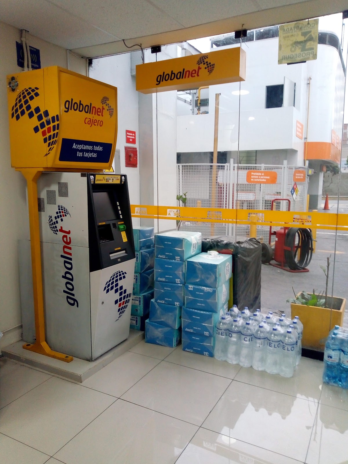 ATM Interbank - Av. Arequipa 900 - Viajar a Perú