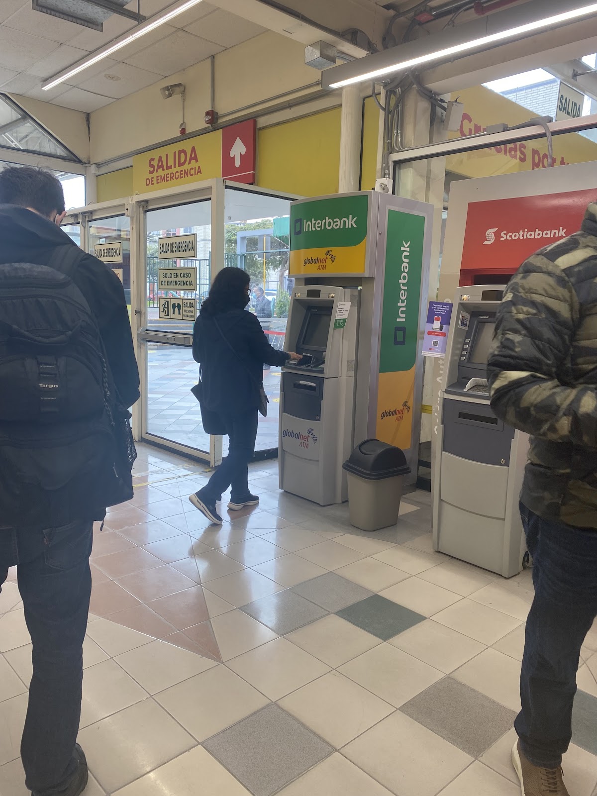ATM Interbank - Esq. Av. Aviación Y Av. Angamos - Viajar a Perú