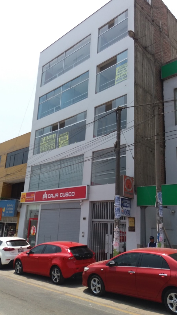 ATM Interbank - Av. Las Alondras 217 - Viajar a Perú