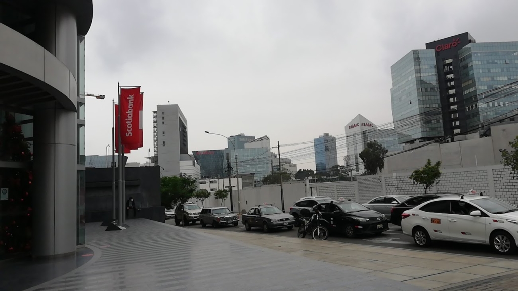 Banco Scotiabank - Torre Scotiabank - Viajar a Perú